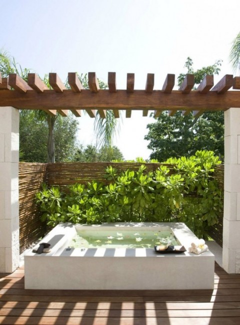 15 ideas para tener un rincón spa al aire libre